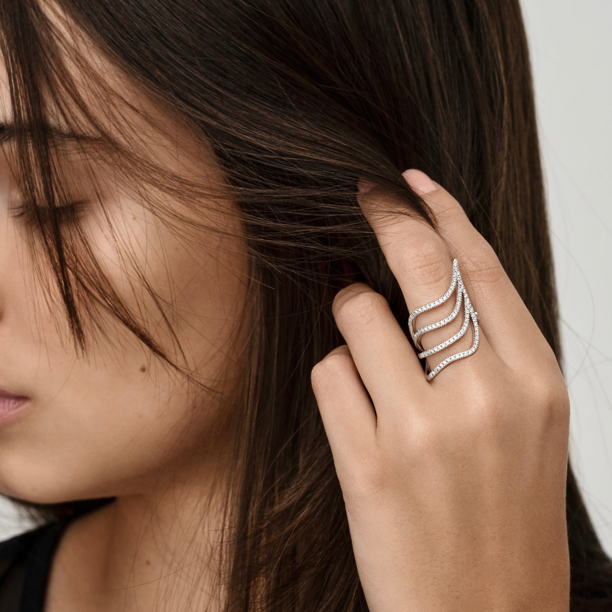 Sway Quattro Linea Ring Diamonds | Lawson – LAWSON